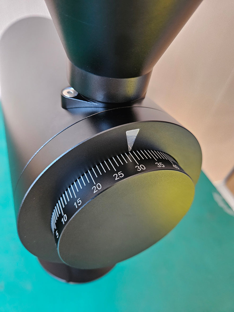 DF83V Variable Speed Coffee Grinder – DF64 COFFEE GRINDER